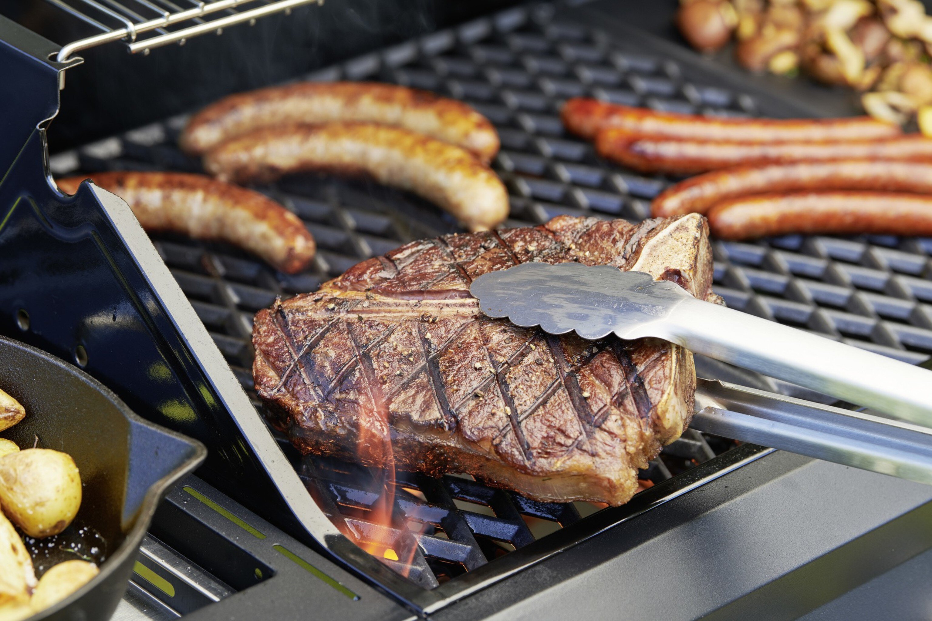 Grille en fonte Diamant pour grils Ben et Baxter | Betty Bossi